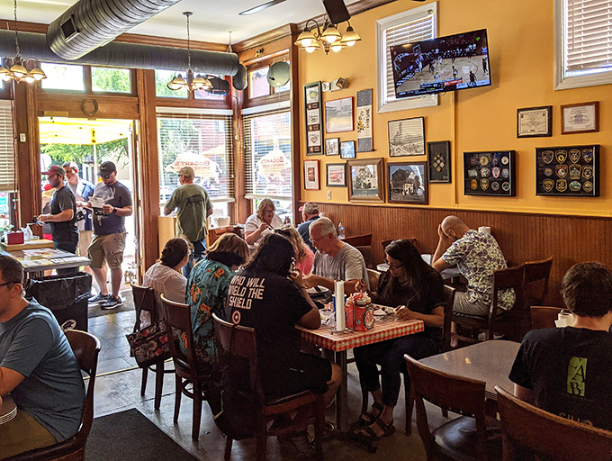 A full house of happy diners, each experiencing their own personal moment of barbecue bliss&mdash;this is what contentment looks like in its natural habitat.