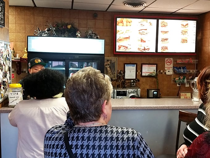 The line forms quickly at lunchtime &ndash; a testament to decades of consistent quality that keeps bringing locals back for more.