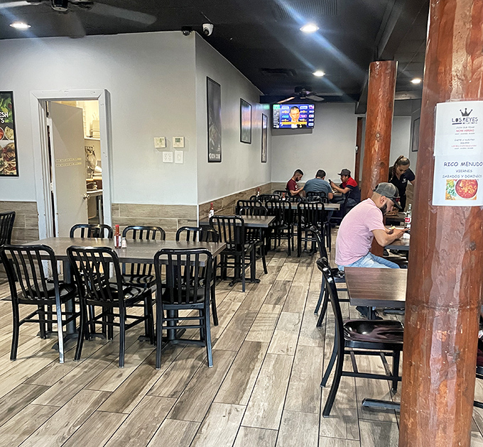 The dining room balances simplicity with comfort. No distractions from the main event – just you and some of Phoenix's finest Mexican cuisine.