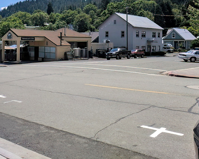 Dunsmuir Brewery Works crafts local flavors that pair perfectly with mountain air and conversations that actually matter to people.