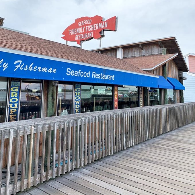 The Friendly Fisherman isn't just a name&mdash;it's a promise. From boat to plate in the same day is the Florida way.