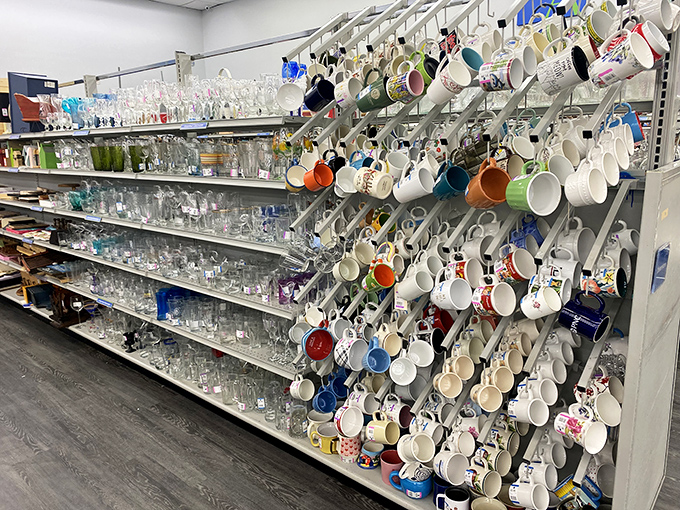 Glassware collection that spans from elegant crystal to "is this from a 1970s pizza parlor?"