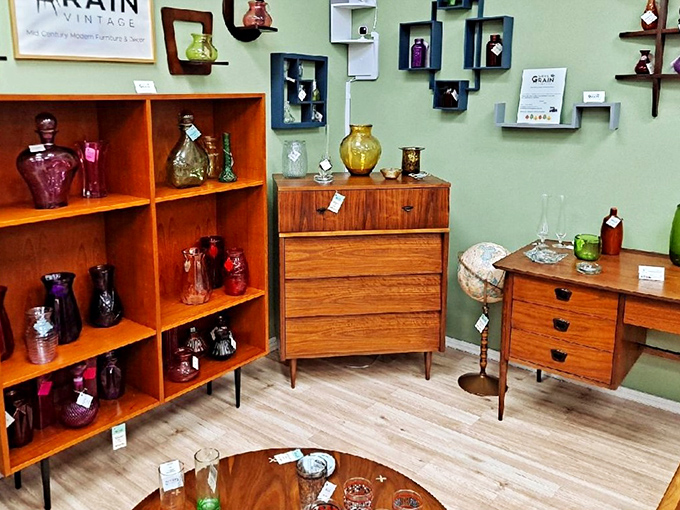 Mid-century modern heaven in a sea of teak and walnut. Don Draper would approve of this perfectly preserved time capsule of 1960s design.