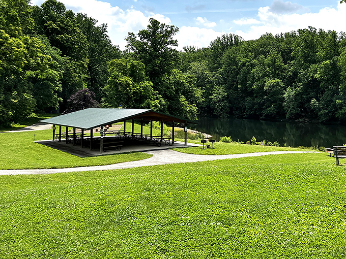 Picnic pavilions with million-dollar views? Yes, please! This lakeside shelter offers front-row seats to nature's greatest show.