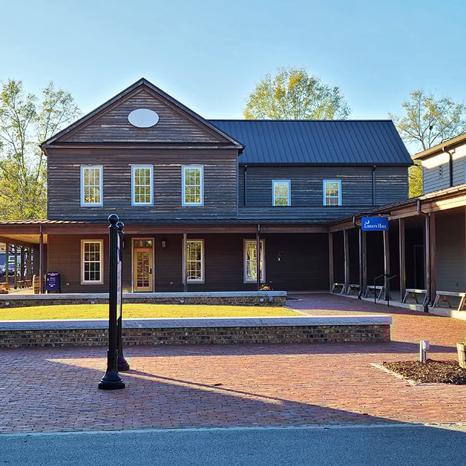 This isn't just another historic building &ndash; it's where Camden's Revolutionary War stories come to life without the dusty textbook feel.