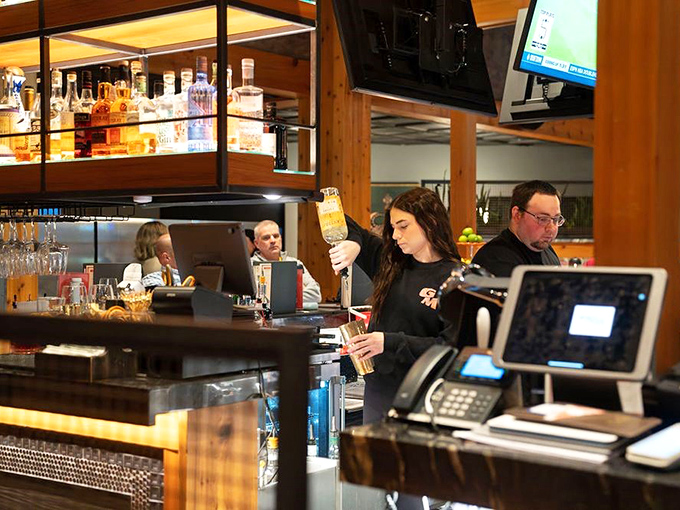 Behind every great meal is a team that knows exactly what they're doing. Like orchestra conductors, but with cocktail shakers instead of batons.