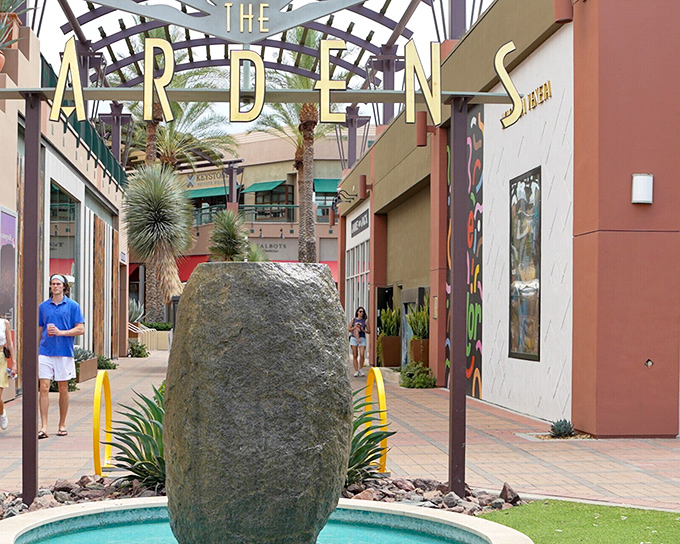 The Gardens shopping area nearby offers retail therapy when the golf swing therapy isn't quite doing the trick.