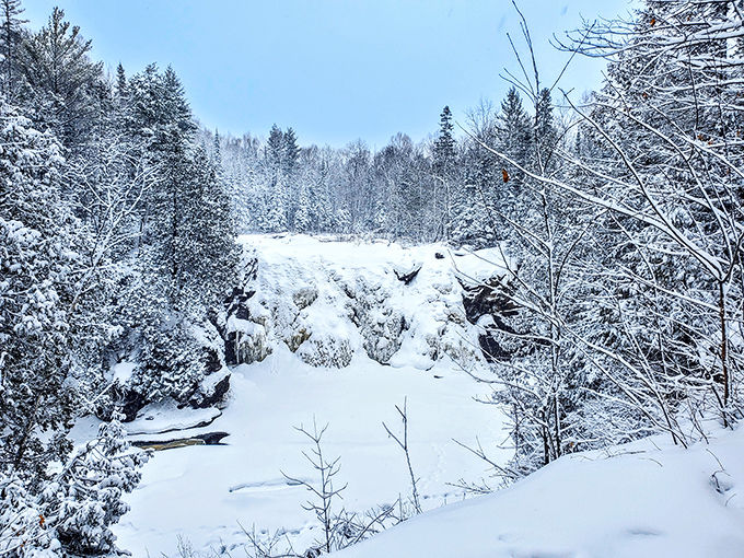 Winter transforms the falls into a frozen fantasy world. It's nature's ice sculpture competition, and everyone wins.