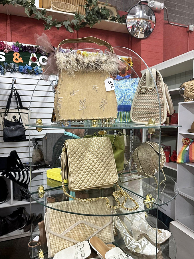 Designer handbags and purses offer style-conscious shoppers high-end looks without the boutique price shock.