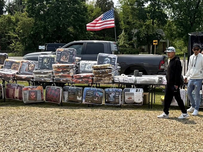American pride meets practical comfort in this display of packaged bedding. Sleep tight wrapped in patriotism and polyester blends.