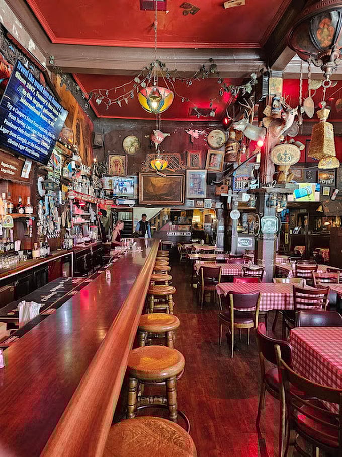 The long wooden bar has witnessed decades of conversations, celebrations, and commiserations&mdash;all fueled by straightforward drinks and unfussy food.