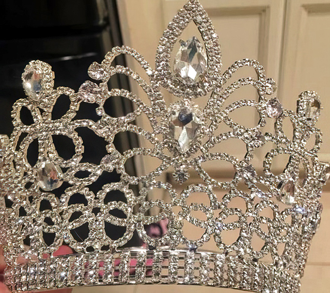 All that glitters is not gold—sometimes it's a dazzling rhinestone tiara waiting to crown its next royal bargain hunter.