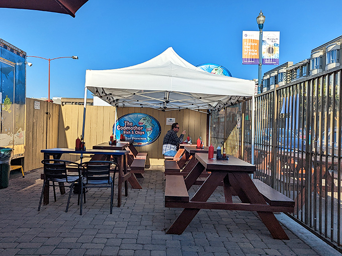 A glimpse of the dining area reveals the democratic nature of truly great food&mdash;everyone from tourists to tech workers united by the universal language of perfectly fried fish.