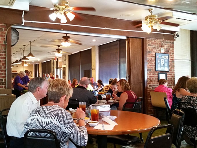 Where locals gather to solve the world's problems over breakfast. If Congress met at Bill & Fran's, we'd have world peace by lunchtime. 