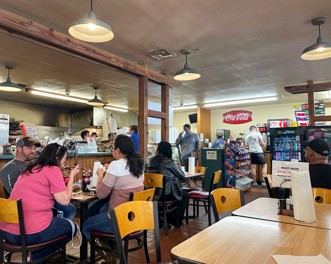 Where strangers become friends over shared barbecue enthusiasm. Nothing brings people together quite like the universal language of "mmmmm."