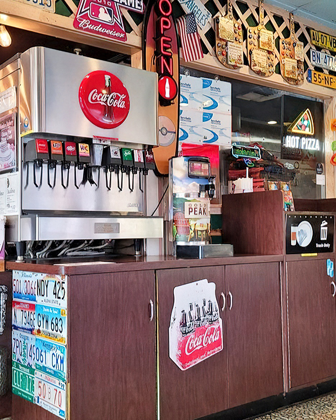 Americana in liquid form. The classic soda fountain, surrounded by license plates, offers the perfect fizzy companion to cut through rich pizza.