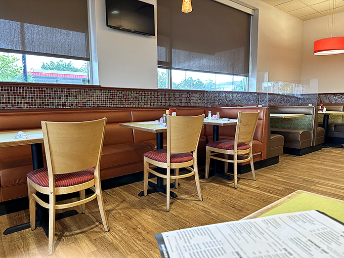 Cozy booths with leather banquettes invite you to settle in for the long haul &ndash; because good deli food deserves your full attention.