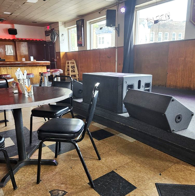 Not just dogs and tots&mdash;Happy Dog doubles as a music venue. The small stage hosts everything from indie bands to polka, because why shouldn't your dinner have a soundtrack?