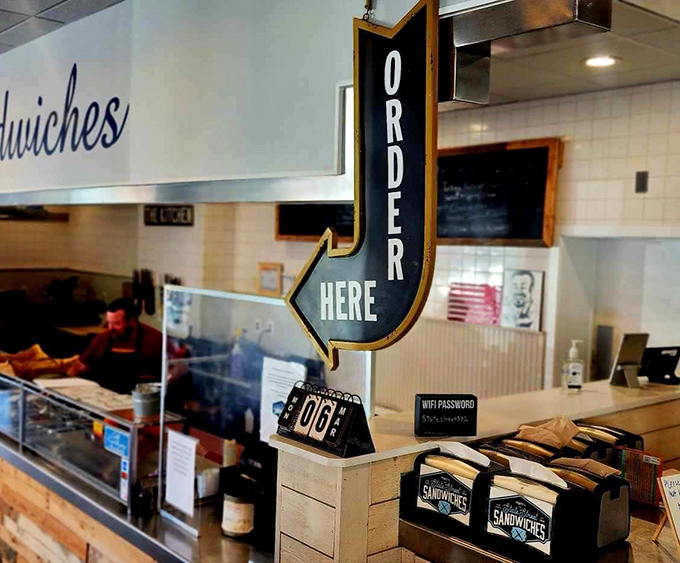 That arrow sign pointing to "ORDER HERE" might as well say "HAPPINESS BEGINS HERE" for sandwich enthusiasts in the know.