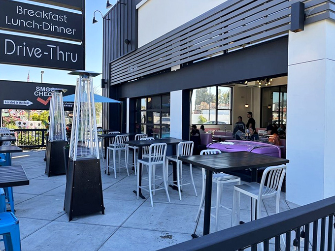 California outdoor dining at its finest&mdash;where breakfast burritos meet fresh air. Those heat lamps ensure year-round enjoyment of patio perfection.