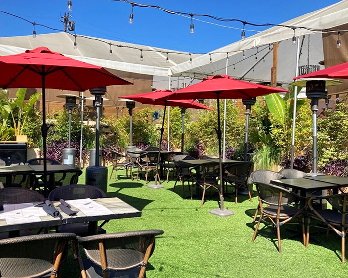 California sunshine meets classic dining on this outdoor patio. Red umbrellas provide shade while heat lamps stand ready for foggy evenings.