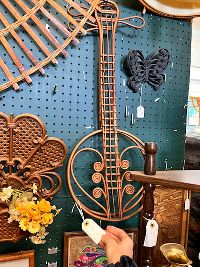 This isn't just wall art&mdash;it's a rattan guitar that never played a note but somehow still carries the soul of 1970s design in every woven strand.