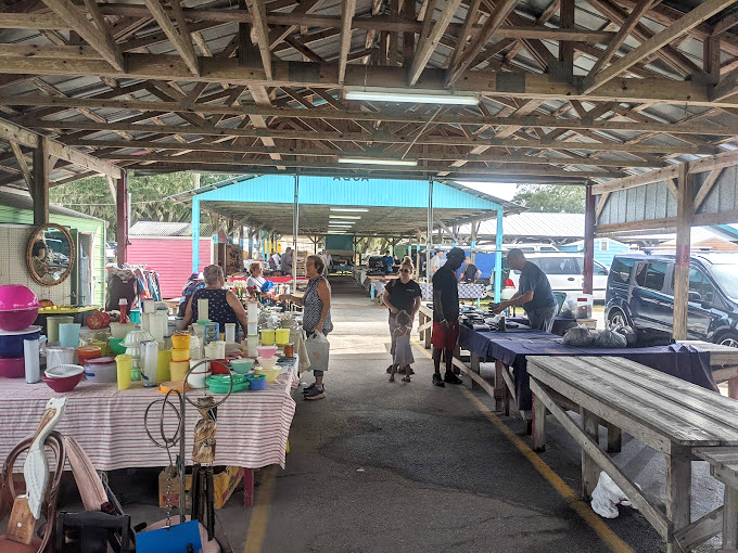 Vintage glassware catches the morning light, transforming ordinary tables into showcases of cobalt blue brilliance that would make any dinner party sparkle.