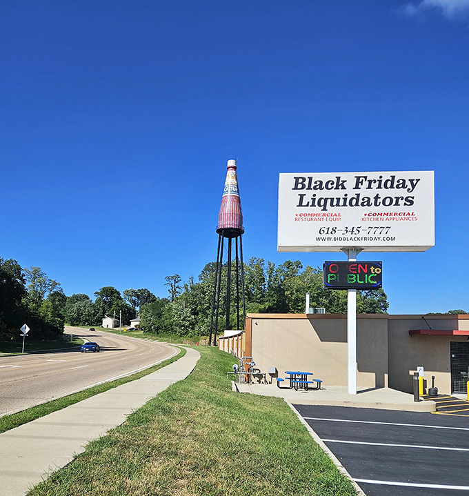 Roadside America at its finest&mdash;where else can a condiment container command such respect alongside commercial real estate signs?