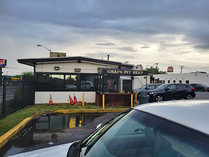 Chaps' humble exterior belies its legendary status. In barbecue, as in life, it's what's inside that counts.