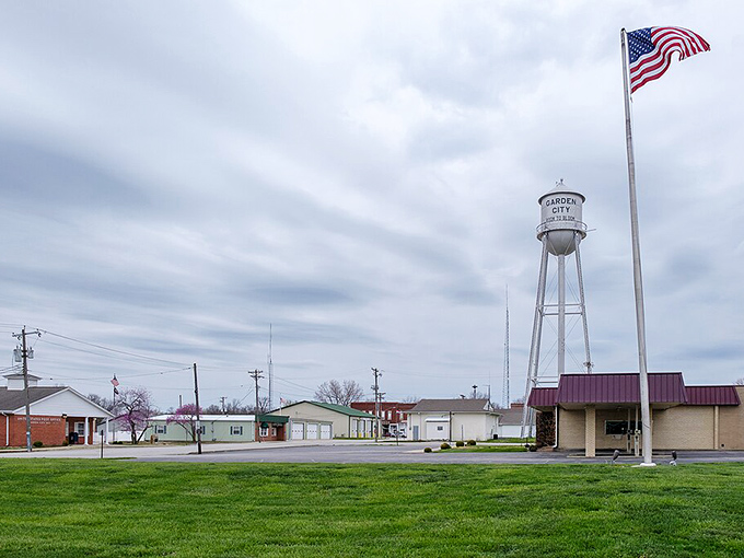 Small town, big heart! Garden City's water tower stands tall like your savings will when shopping for homes in this charming community.