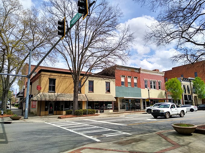The old-timey buildings in Milledgeville stand as a testament to the city's significant role in Georgia history. 