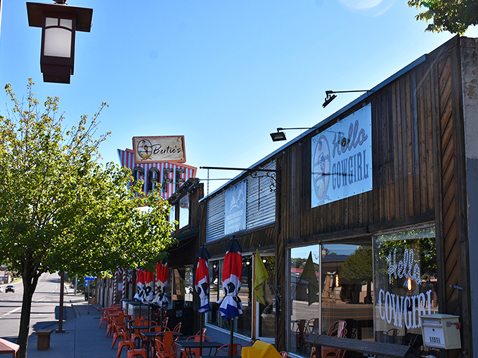 Pete's Retreat Saloon brings cowboy charm to Show Low, where mountain living meets frontier spirit.
