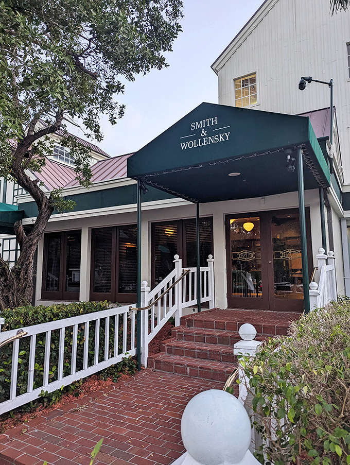 Classic steakhouse architecture meets Miami Beach cool &ndash; where Mad Men would eat if they time-traveled to today.