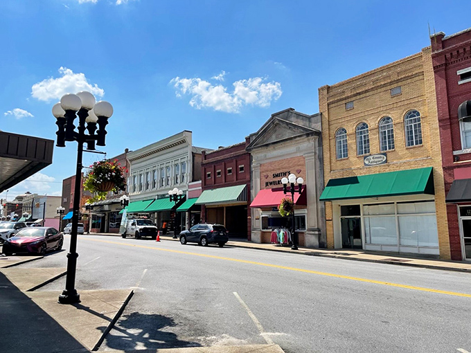The timeless charm of Union's downtown district comes with timeless prices too. Your Social Security check feels right at home along these historic streets.