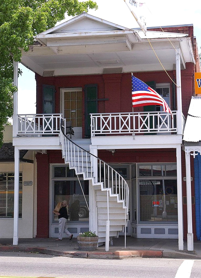That mining headframe stands sentinel over Weaverville like a monument to California's golden dreams.