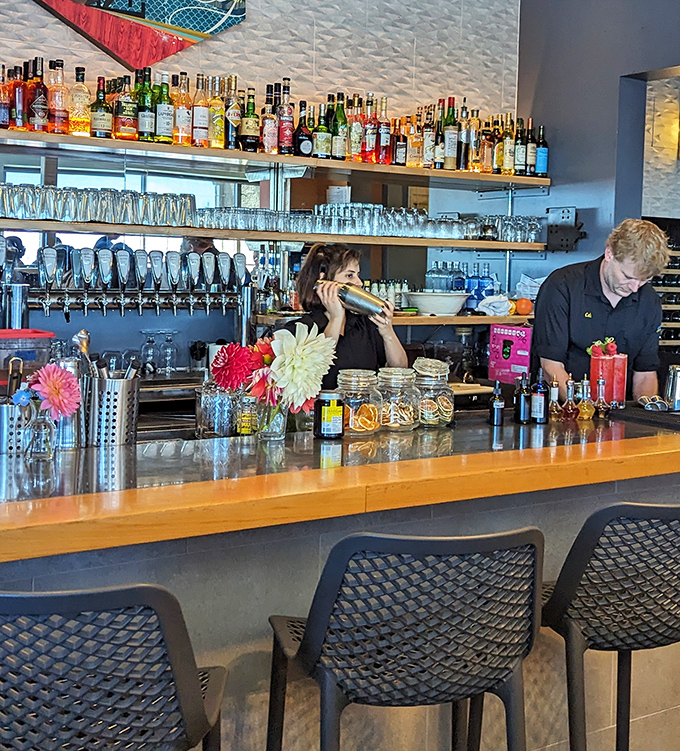 The well-stocked bar promises libations worthy of the seafood they accompany. Coastal cocktails crafted with the same care as the kitchen's offerings.