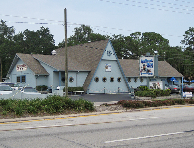Blackbeard's Inn brings nautical whimsy to New Smyrna Beach. Those porthole windows aren't just for show&mdash;they're portholes to a relaxed state of mind.