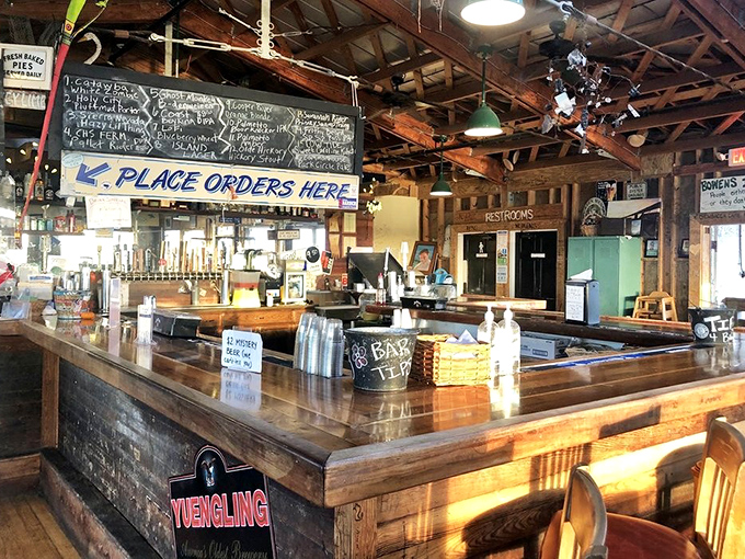 Where orders are placed and memories begin. This bar has heard more fishing stories than any therapist's couch in Charleston.