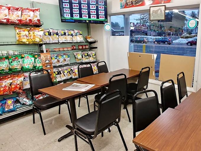 Simple tables and chairs say, "Eat your sandwich and move along." This isn't a place for lingering over lattes and laptops.