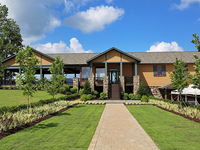 Kaya Vineyard's stone-accented entrance suggests what awaits: sophisticated flavors with down-to-earth Georgia hospitality.