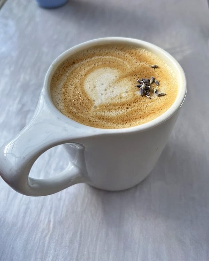 A latte so pretty you almost don't want to drink it. Almost. That heart says "I was made with care" in coffee language.