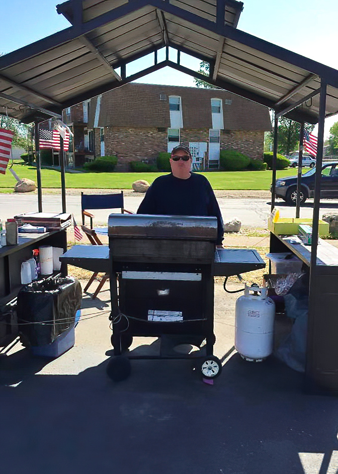 Where the magic happens&mdash;this outdoor kitchen churns out miracles wrapped in golden-brown coating daily.