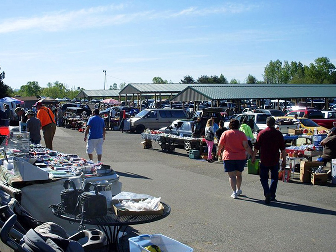 The weekend ritual: Families and treasure hunters navigate the maze of possibilities under Carolina's blue skies.