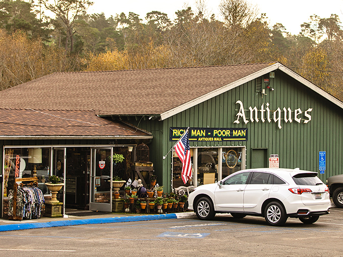 Rich Man - Poor Man Antiques Mall—where one person's "what was I thinking?" becomes another's "I've been searching for this my entire life!"
