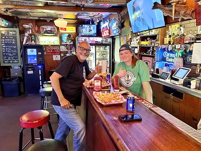 The staff treats food like art and customers like family. That plate of comfort isn't just sustenance&mdash;it's a handcrafted offering of Midwestern hospitality.