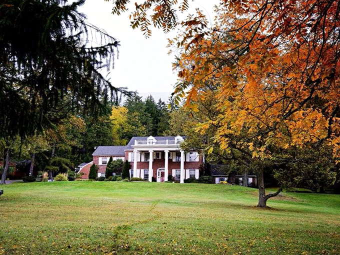 Fall transforms this stately colonial mansion into a scene worthy of a New England postcard, proving Pennsylvania knows how to do autumn right.