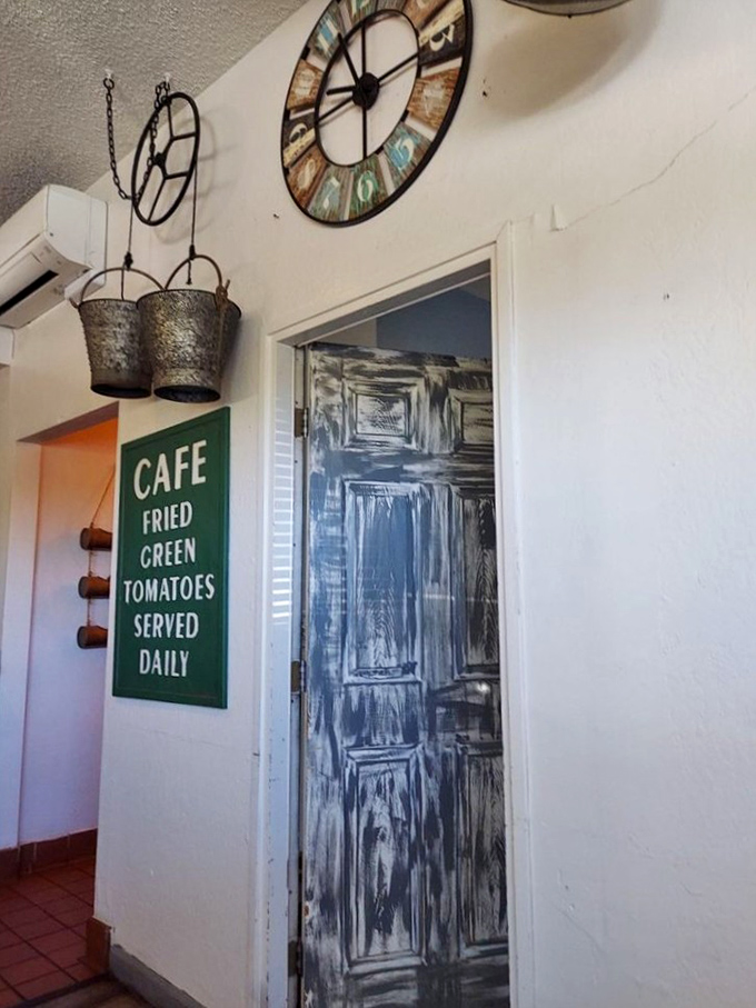 Simple decor that says "we're too busy making incredible food to worry about trendy wall art."