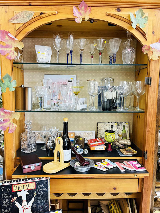 This glassware collection could turn your next dinner party from "Tuesday night pasta" to "Is that Downton Abbey or your dining room?"