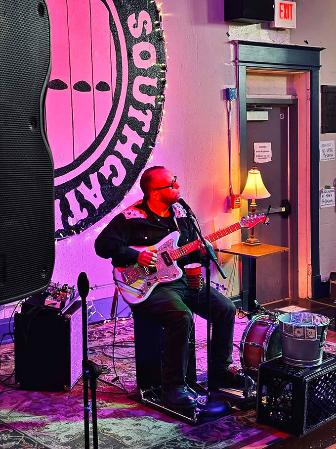 Live music that feeds the soul while you feed your appetite. Nothing enhances flavor like the soundtrack of a local musician pouring their heart out.