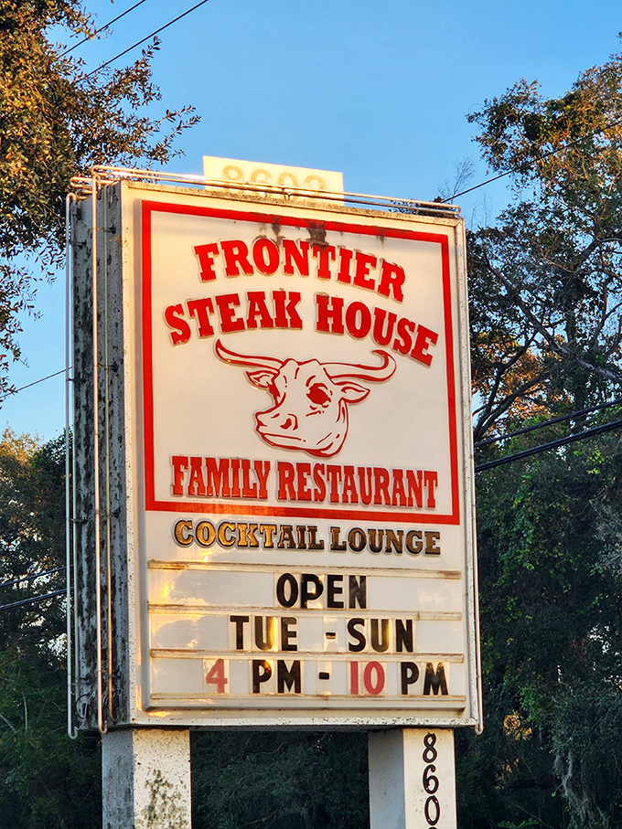 This sign has guided hungry travelers through Tampa nights like a beef-scented lighthouse since 1968.